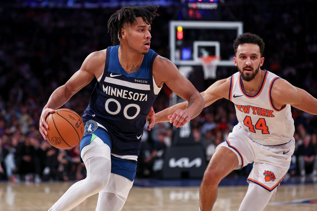 Wolves G Terrence Shannon Jr. (foot) out 2-4 weeks - CWEB