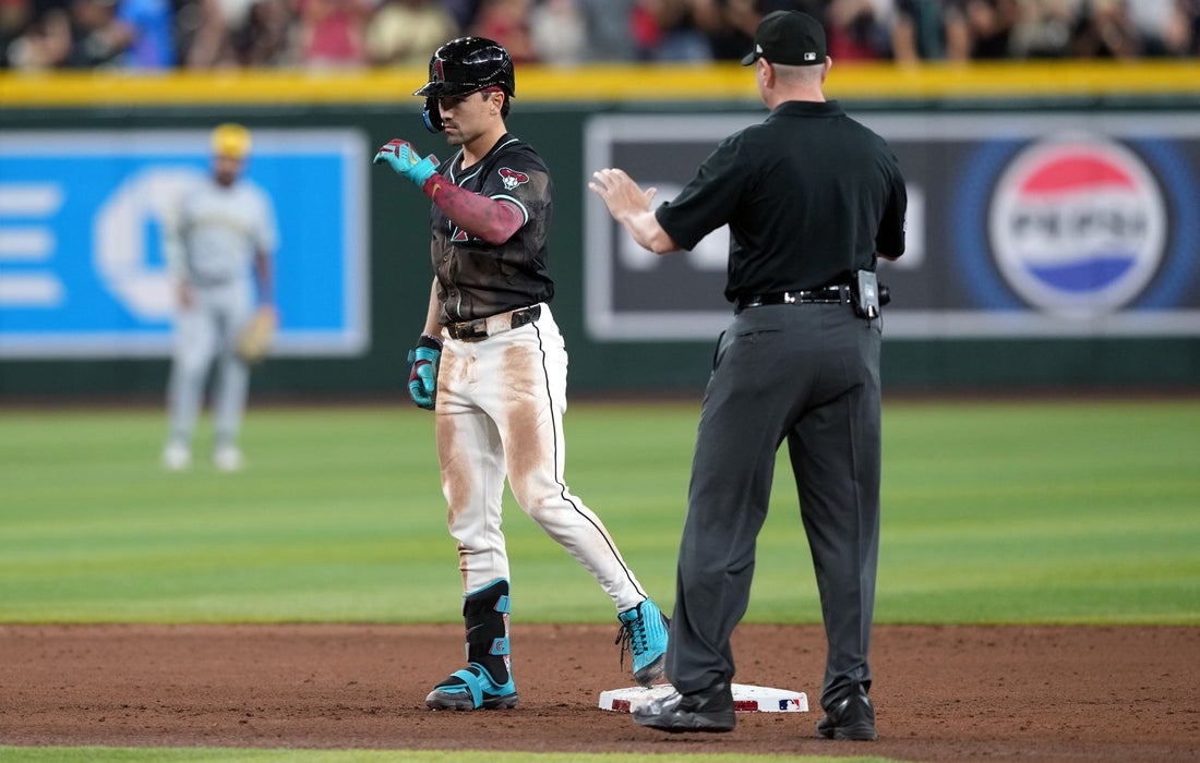 MLB News: Bats awakened, D-backs go for series win over Brewers - CWEB
