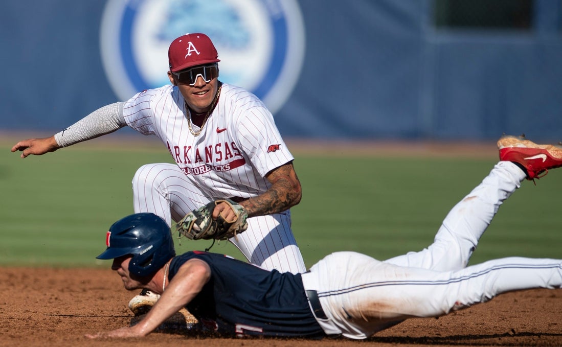NCAABBL News: Arkansas, LSU co-CWS favorites entering regionals - CWEB