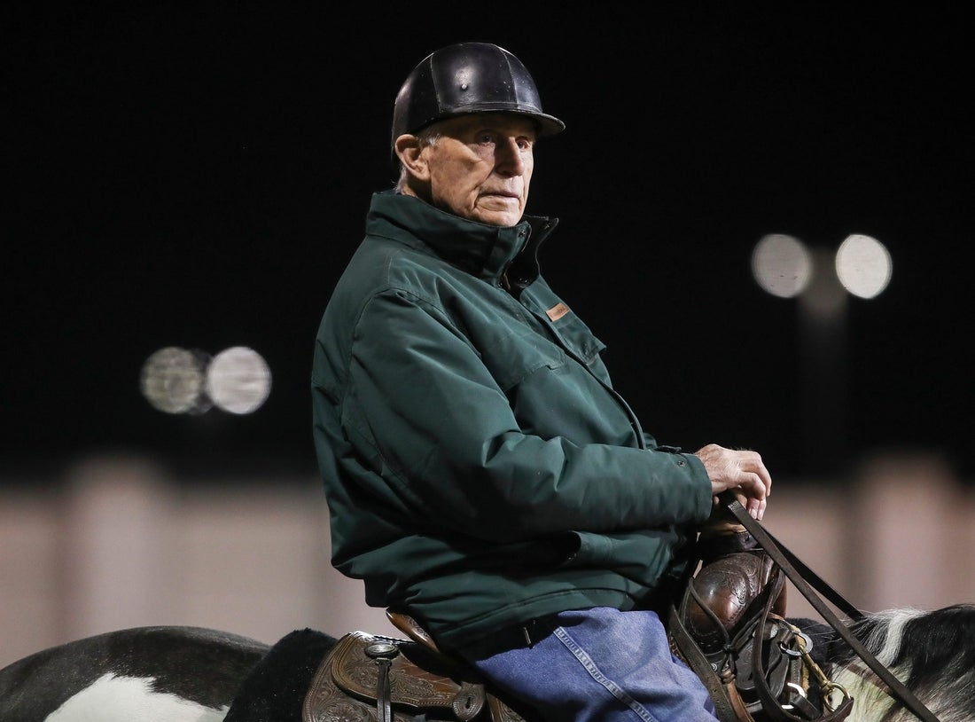 Hall of Fame horse trainer D. Wayne Lukas reportedly in hospice care - CWEB