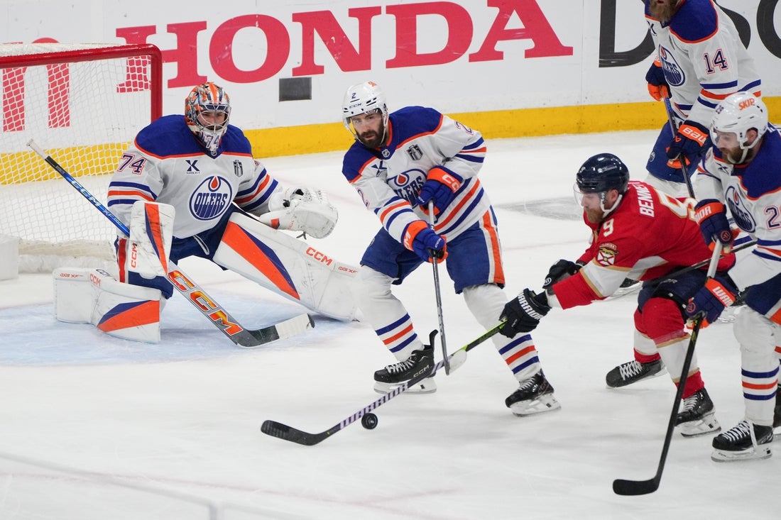 NHL News: Report: D Evan Bouchard signs four-year deal with Oilers - CWEB