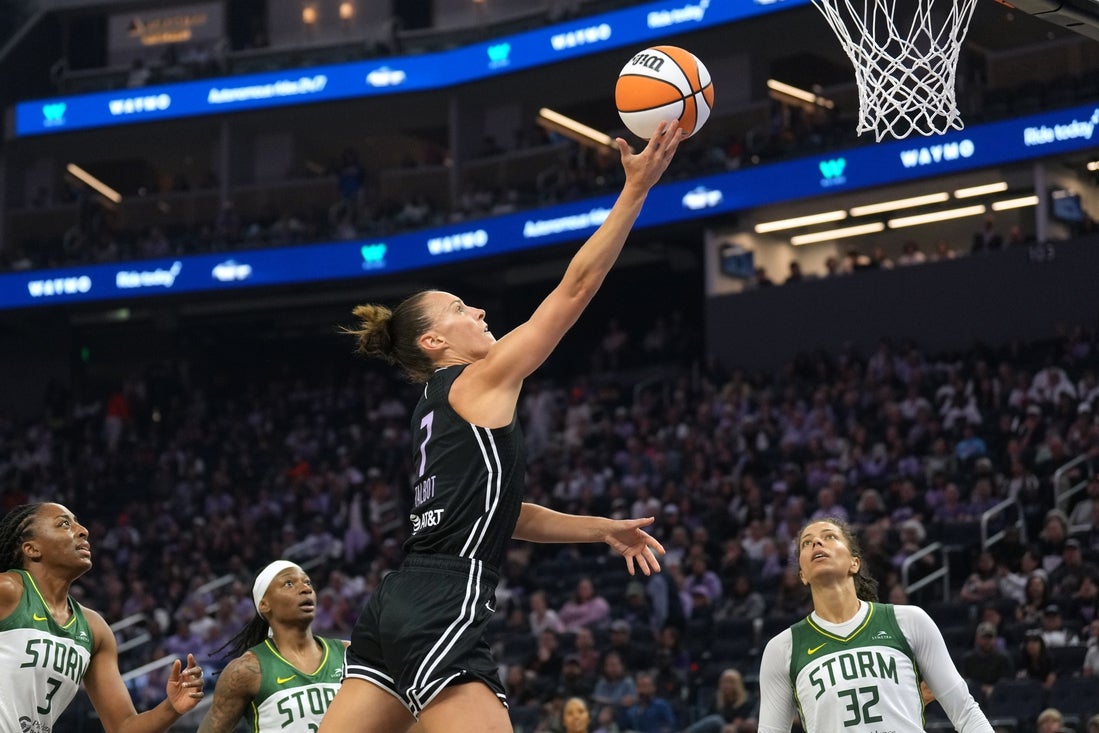 Liberty add Stephanie Talbot and reportedly Emma Meesseman - CWEB