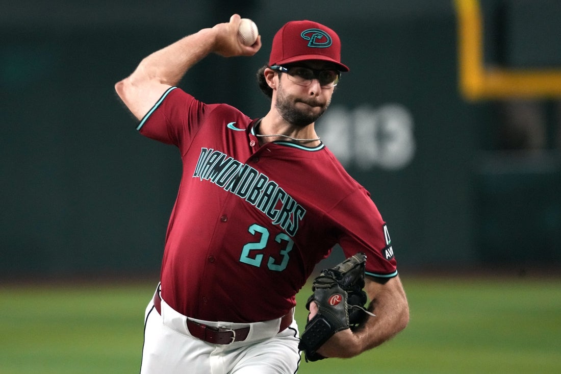 MLB News: Former D-backs star pitchers to face off in Arizona-Giants ...