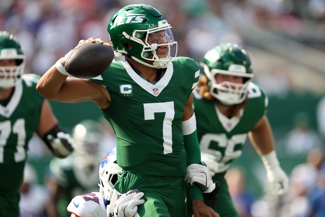 NFL News: Jets rule out Justin Fields, to start Tyrod Taylor vs. Bucs ...