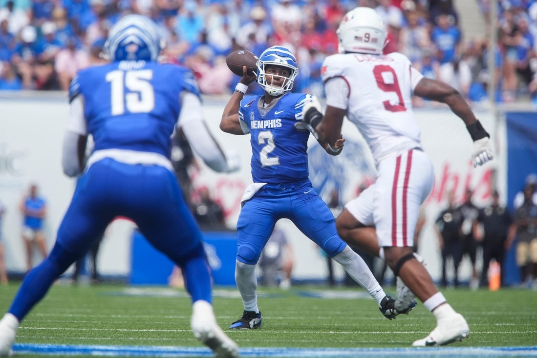NCAAF News: Memphis rallies to beat Arkansas for 4-0 start - CWEB