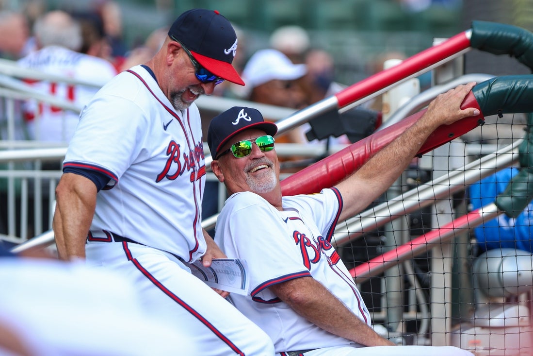 MLB News: Braves tab bench coach Walt Weiss as new manager - CWEB