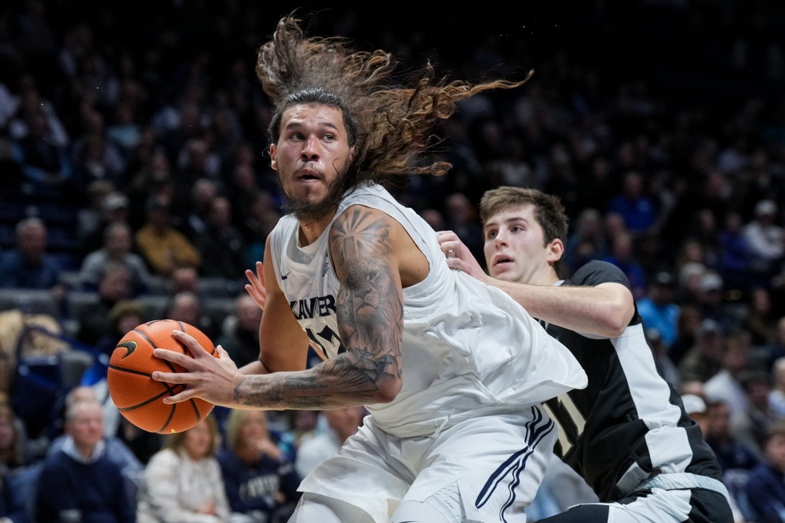 Xavier breaks out offensively to snap skid vs. Providence - CWEB